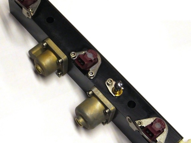 Quicksilver Mercury Mariner - 200/225 3.0L Optimax - Port Fuel Rail ...