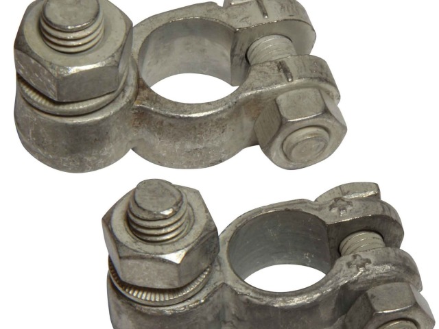 Battery terminal clamp set - Positive and negative - 10mm terminals ...